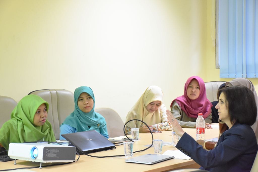 Kuliah Tamu Prof. Karen Dunn Lopez,Ph.D.,MPH.,RN | Rumah Sakit Akademik UGM